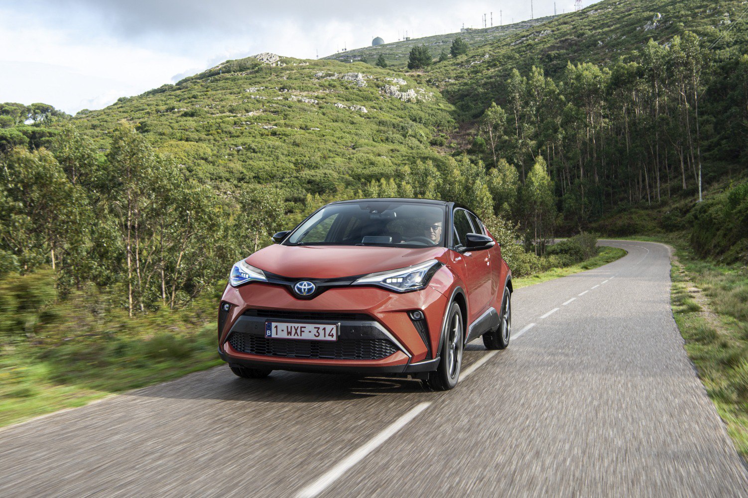 Toyota C-HR (facelift 2020) 2.0 (148 Hp) CVT/Multidrive S